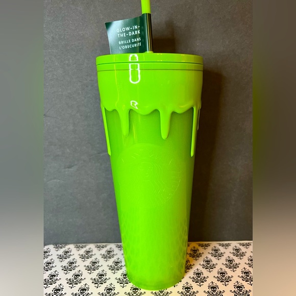 Starbucks | Dining | Starbucks Green Slime Glow In The Dark Venti ...